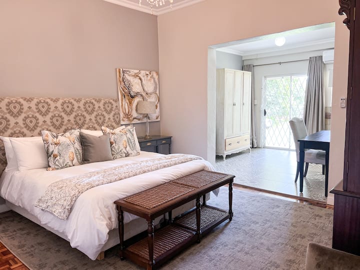Cathedral Peak Wine Estate
Bedroom 4 - Bergville