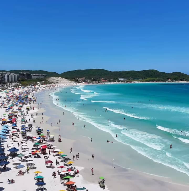 Ap Pé Na Areia Praia Do Forte Com Piscina - Cabo Frio