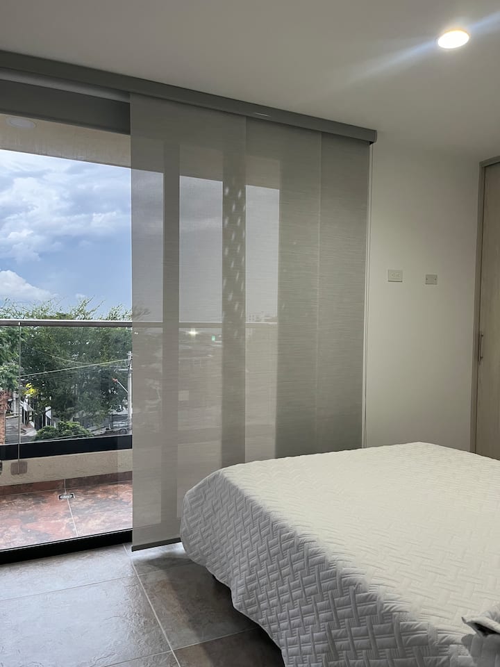 Milla De Oro, Aparta-estudio. - Ibagué