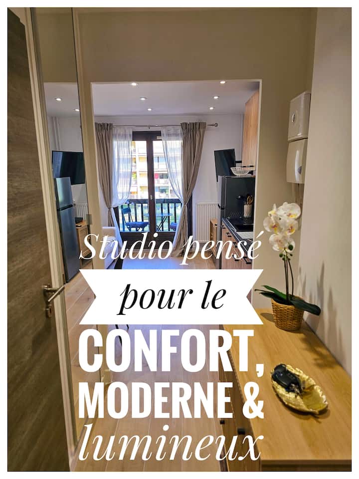 Studio Lumineux Avec Balcon Plein Centre Chambéry - La Motte-Servolex