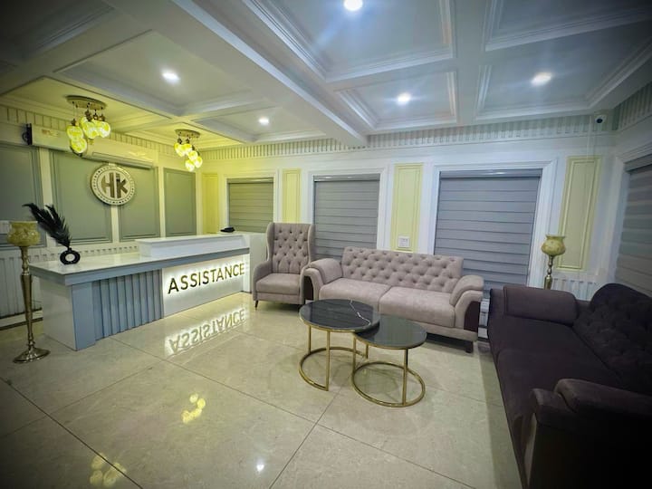8 Luxe Bedrooms Pahalgam - Pahalgam