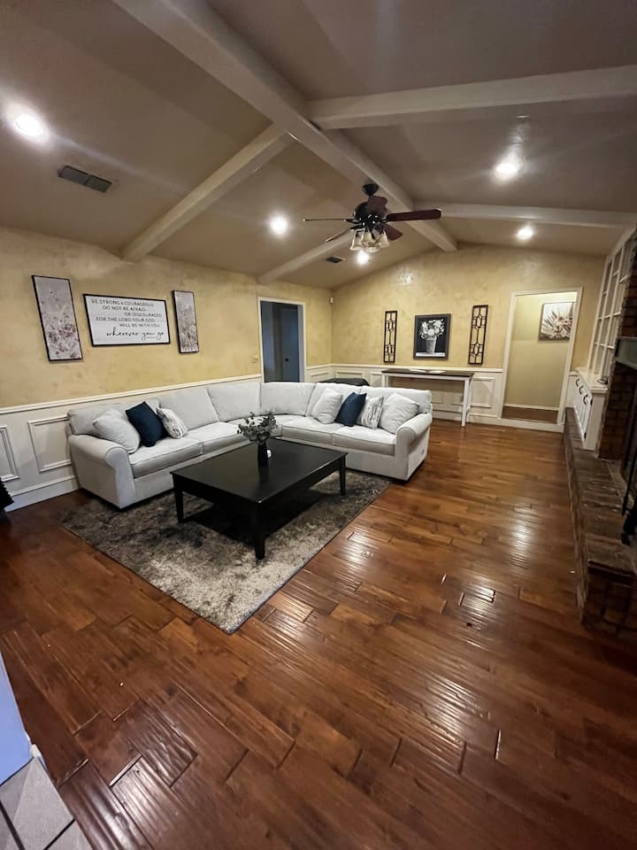 Our Home On Dukes - Amarillo, TX