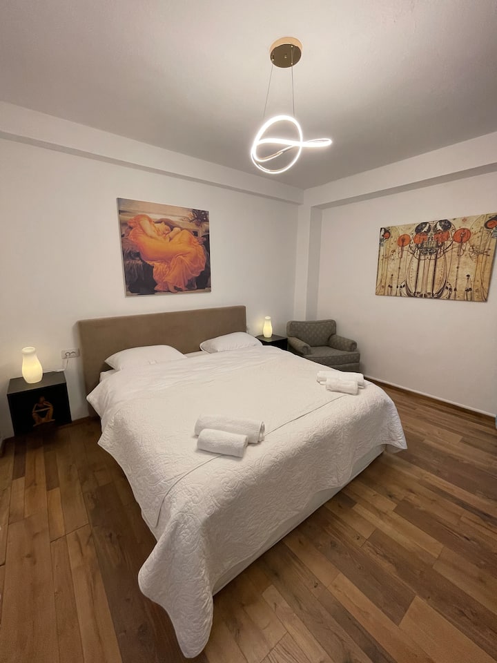 Juri's Apartment Tirana - 地拉那