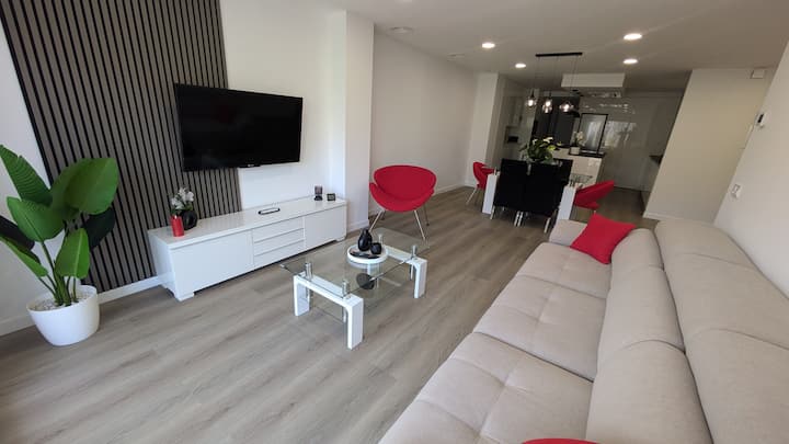 Mediteranean Home
Amplio Y Luminoso - Sagunto