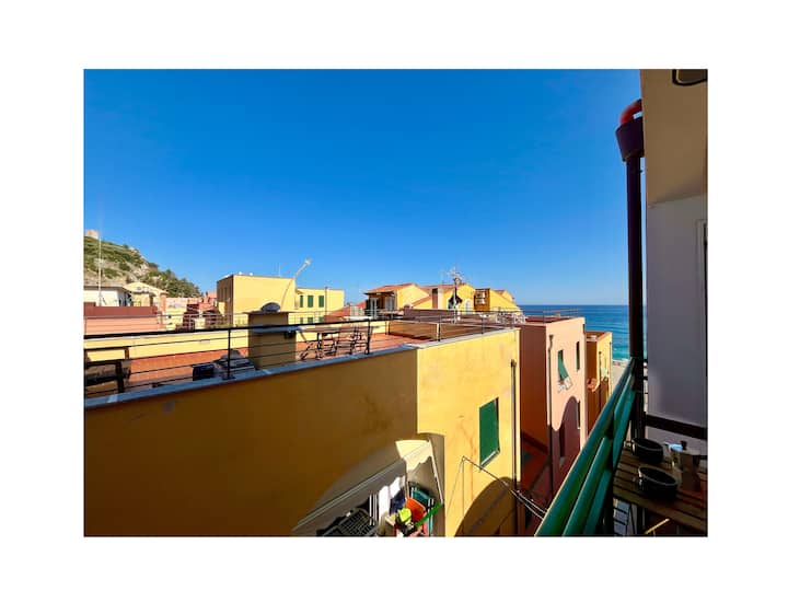 La Torre E Il Mare - Noli