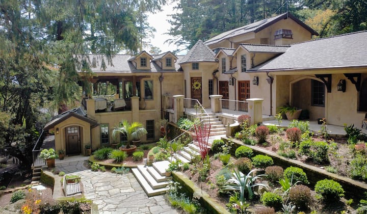 Castle In The Woods | Private Los Gatos Hideaway - San Jose, CA
