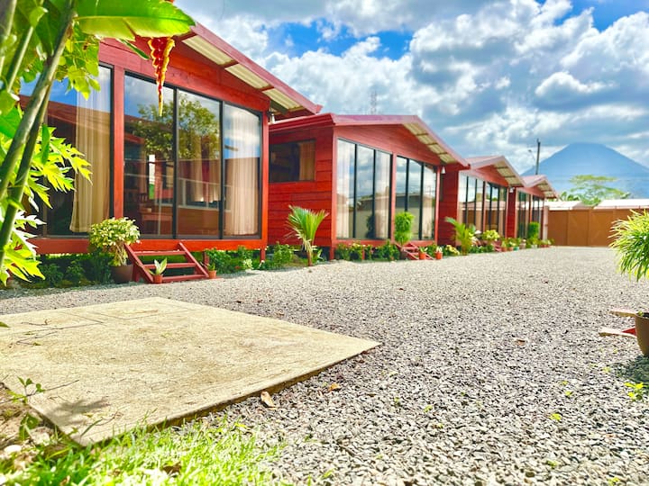 Tribu Bungalow Moderno Y Centrico - La Fortuna