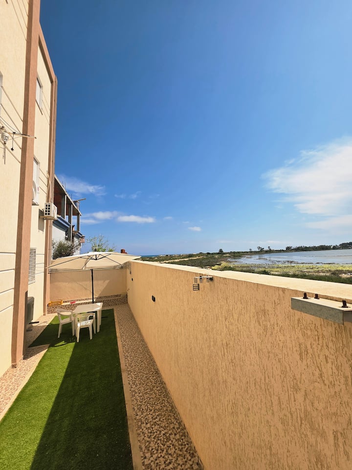 Appartement S+3 | 3 Mins Plage | Rez-de-chaussée - Tunisie