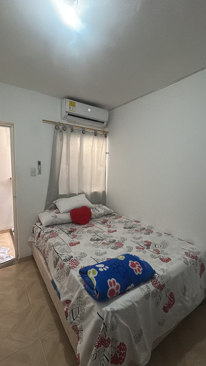Habitación Amoblada Con Aire Acondicionado - Valledupar