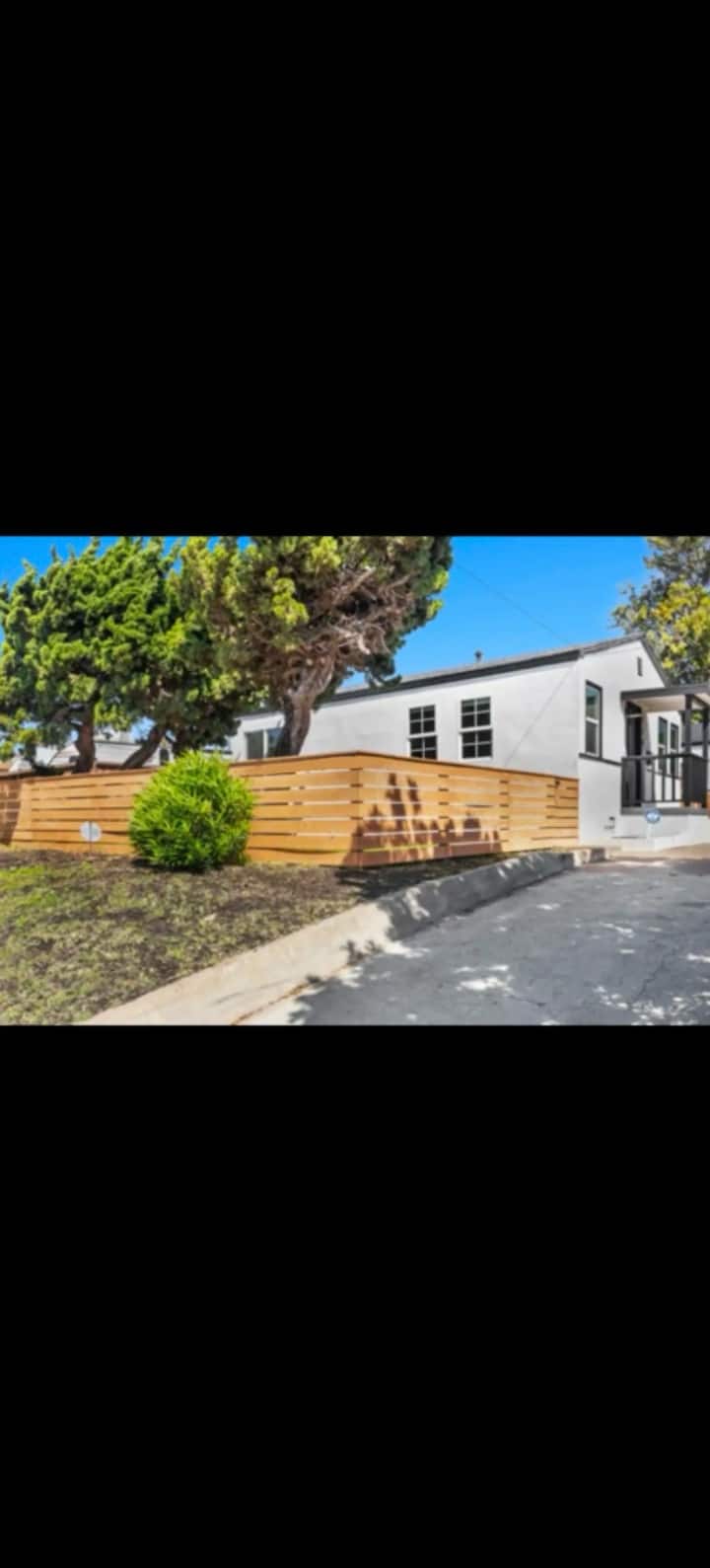 Cozy 1 Story Home With Wifi & Ac. 3 Car Driveway. - Chula Vista, CA