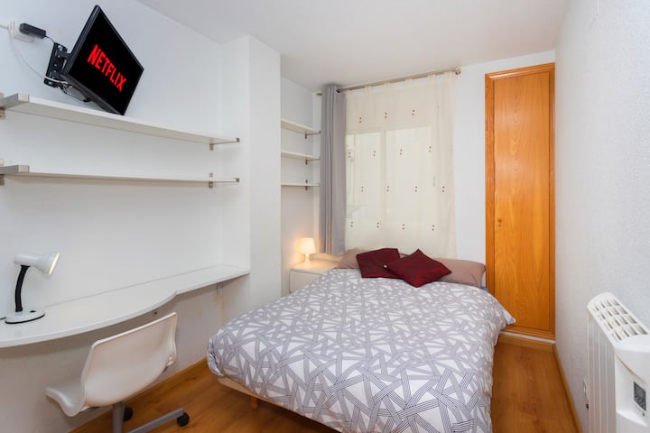 Cozy Room In The Center With A/c - Alicante