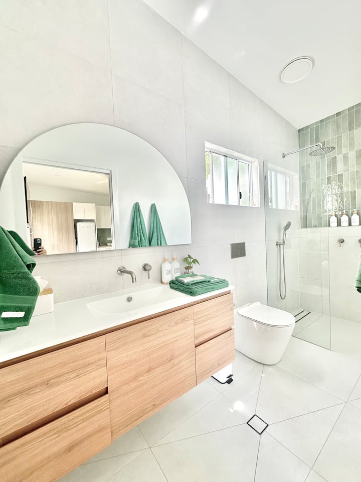 Beachside Villa - Walk To Coolum - Peregian Beach