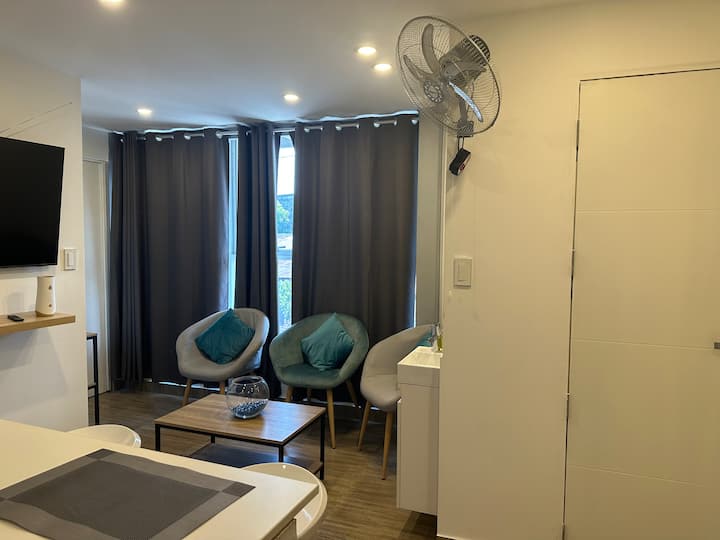 Casa De Fierro De Dos Habitaciones En Iquitos - Iquitos