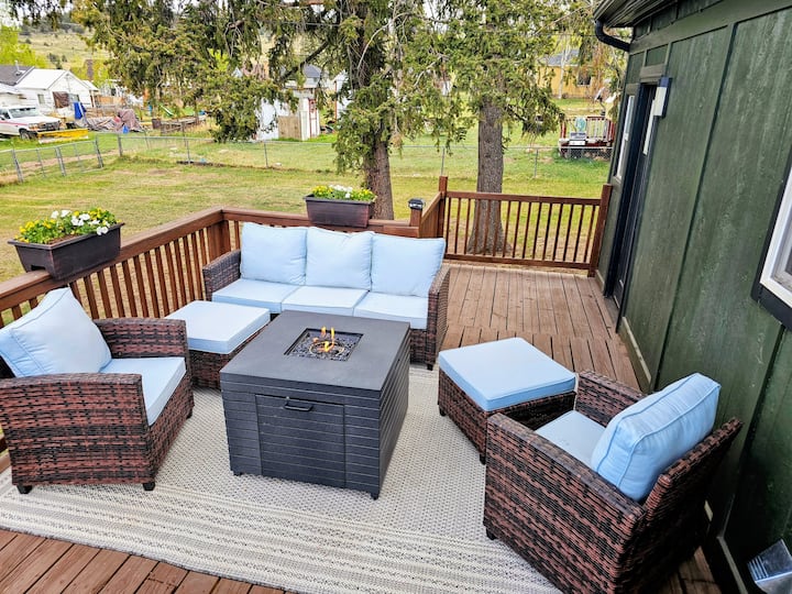 Gold Camp Getaway | Fire Pit | Walk To Casinos - Cripple Creek, CO