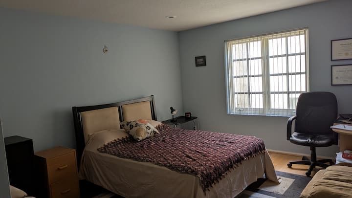 Heart Of Santa Monica Private 1br/ba With Ac/heat - Santa Monica, CA