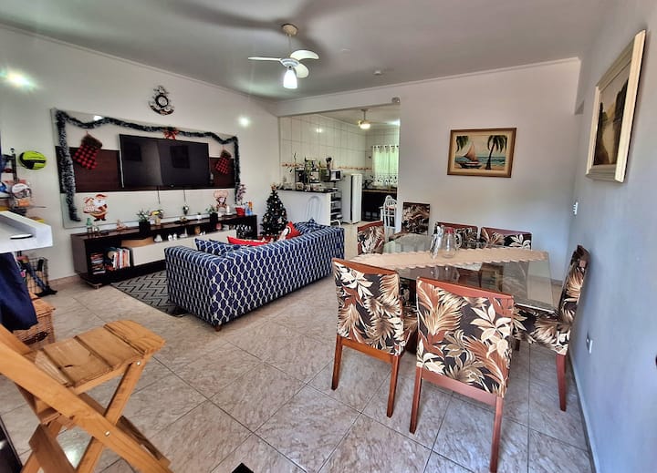 Casa C/ Churrasqueira E Garagem (Até 10 Hóspedes) - Peruíbe