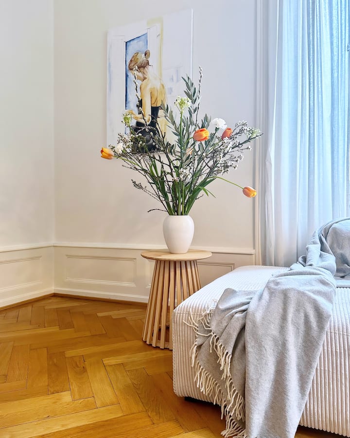 Simple Elegance With Hygge Vibes - Bâle