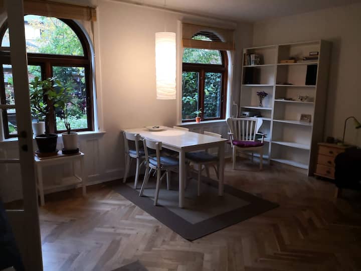 Lejlighed I Grønne Omgivelser Og Tæt På Alt - Copenhague