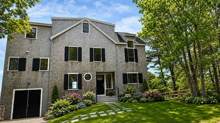 Oceanfront On Goose Rocks-4 Bed - Kennebunkport, ME