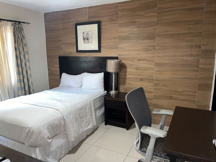 Great Location & Clean Apartment - Freetown