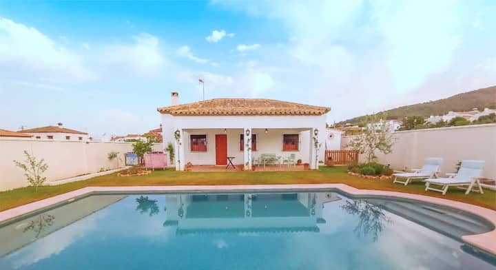 Villa With Private Pool 303 By Mila Prieto - Montellano