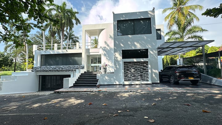 Casa En El Peñón - Girardot