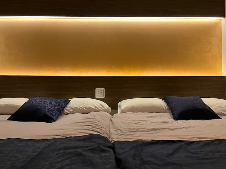 Nanba/tu-tenkaku/tenno-ji/5min-station/3wbed+2sbed - Japón