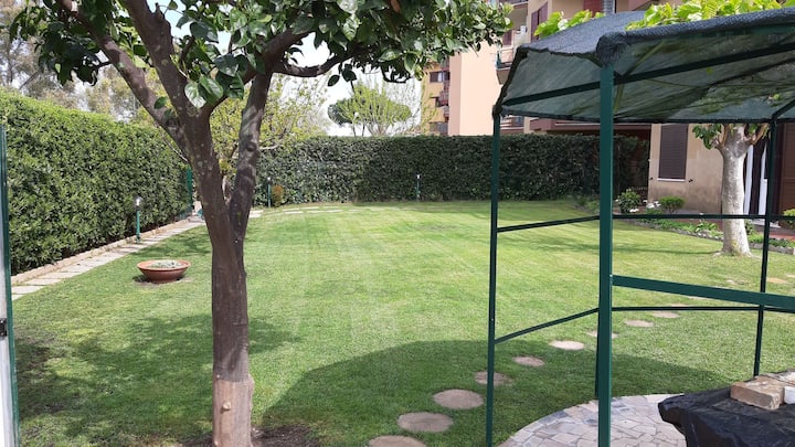 A&a Marina Di San Nicola Appartamento Con Giardino - Cerveteri