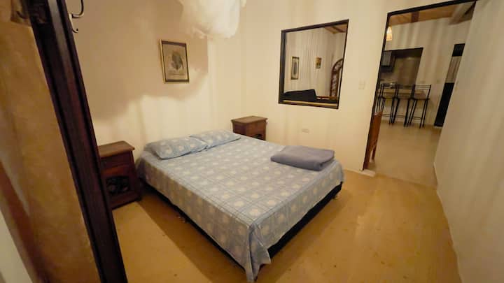 La Mesa - Casa Manzanares - La Mesa