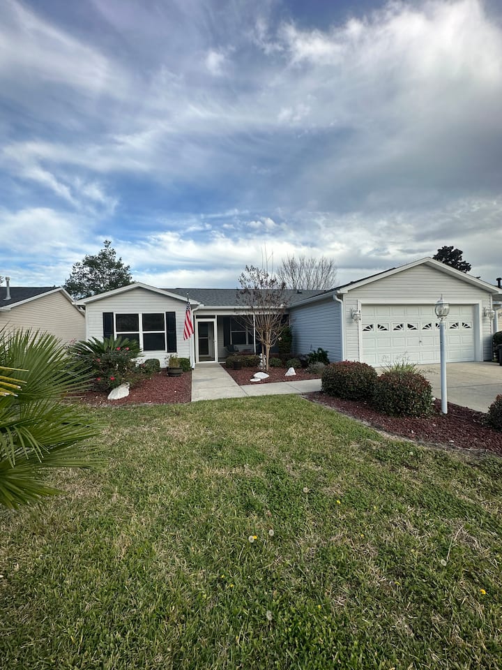 Charming, Cozy, Modern! - The Villages, FL