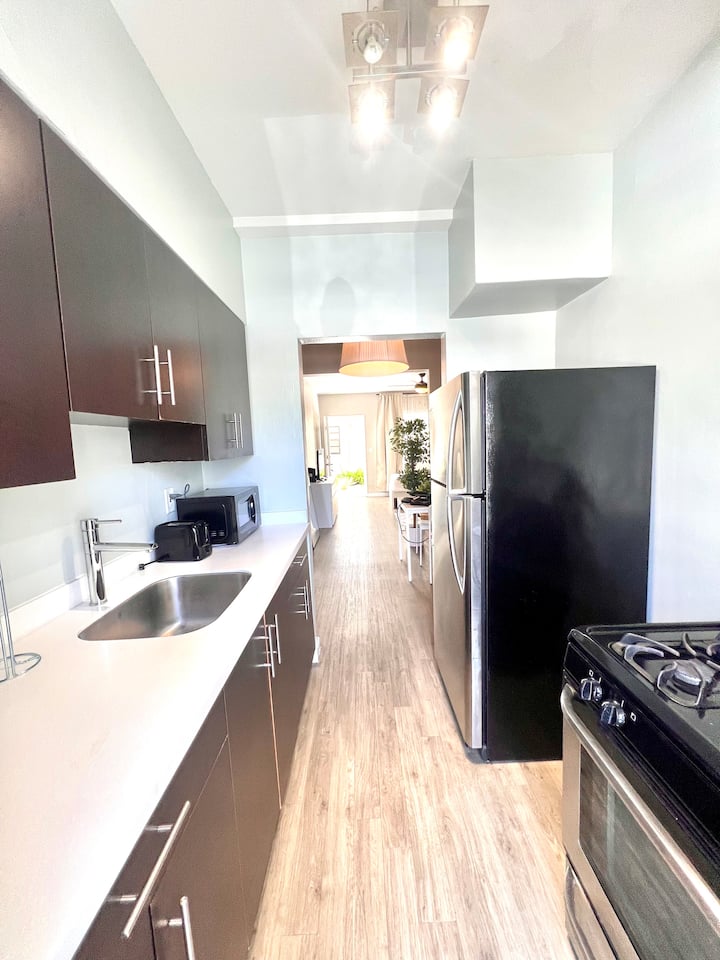 Tropical Oasis #4 - North Miami Beach, FL