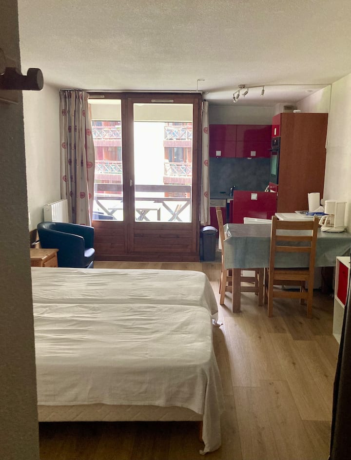 Studio Confortable Pour Séjour Cure, Ski Ou Vélo - Les 3 Vallées