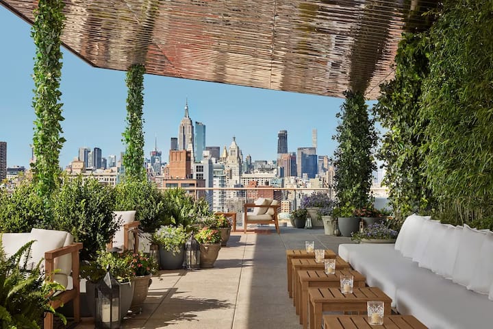 High Floor Suite, 2 Modern Units, Public Hotel - New York City