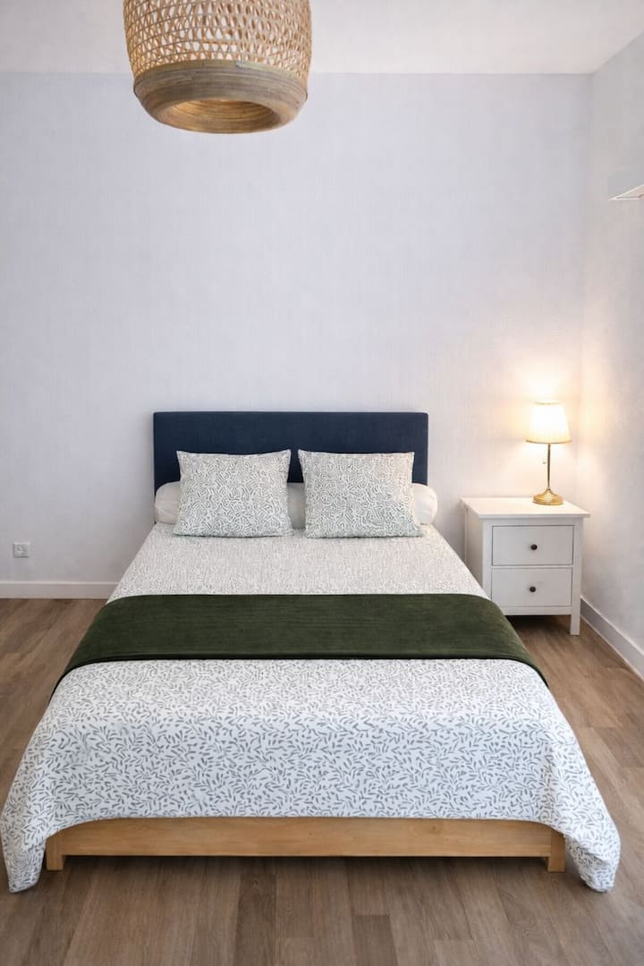 Le Nichoir Du Château - Montreuil, France