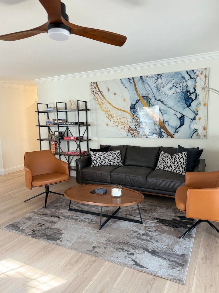 Orro Guest House - Orlando, FL