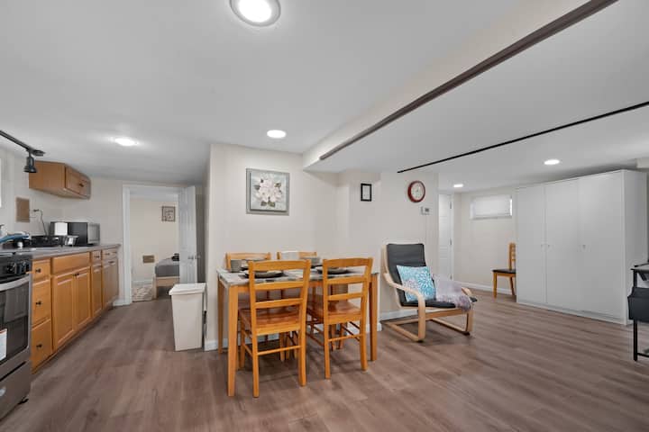 Cozy & Convenient Rosedale 2-bedroom Apartment - Essex, MD