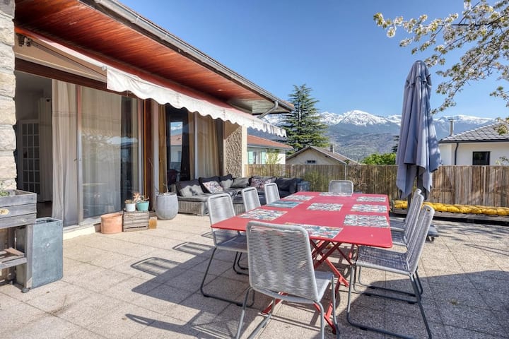 Maison Familiale Avec Piscine Hors Sol - Crolles