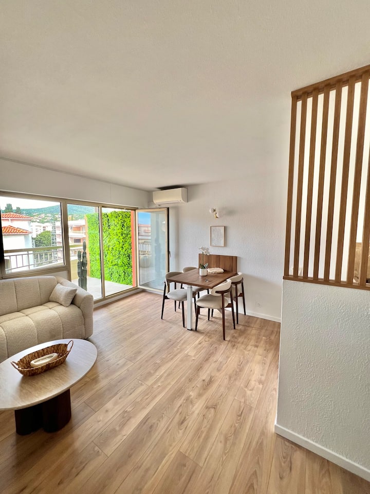 Studio De Standing Centre-ville / Vue Mer - Sainte-Maxime