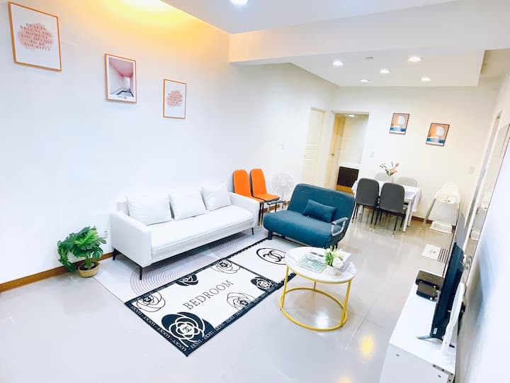 預訂優惠台北101 /月優惠/舒適10位家庭房/捷運7min/臨江夜市/月租 - Keelung City