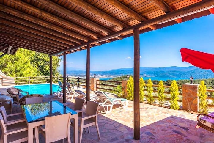 Akyaka  Müstakil Havuzlu Villa - Akkaya