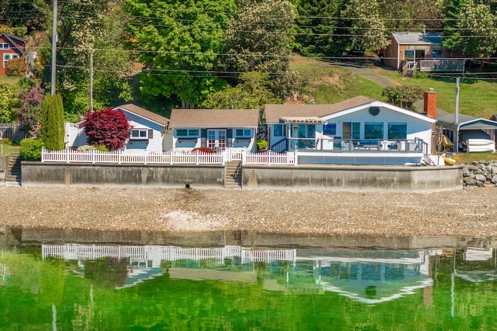 Hood Canal Waterfront Home & Guest House - Twanoh State Park, Union