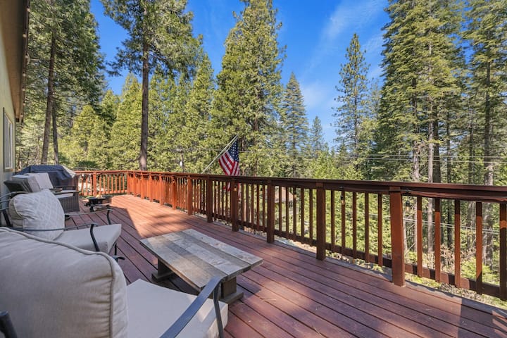 Bright Open Home With Wildlife, 2 Decks, Fast Wifi - Arnold, CA