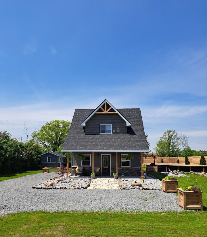 Lilac Loft: Newly Built - Prince Edward