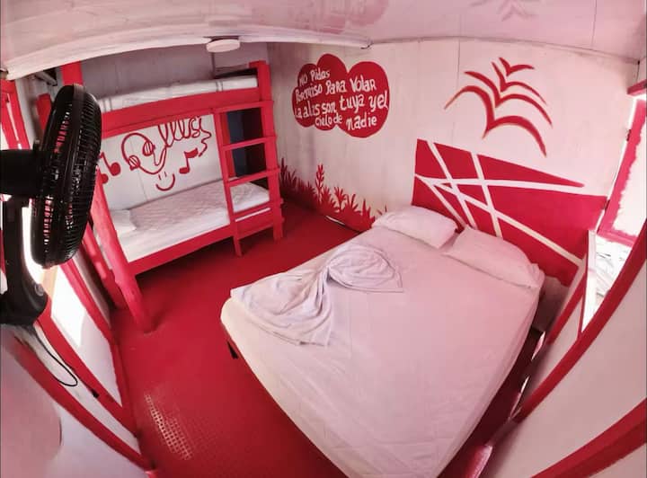 Sr Perú Familia Baru - Îles du Rosaire