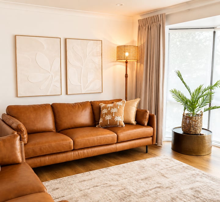 Stylish And Relaxing 3br Home Away From Home - Palmerston North