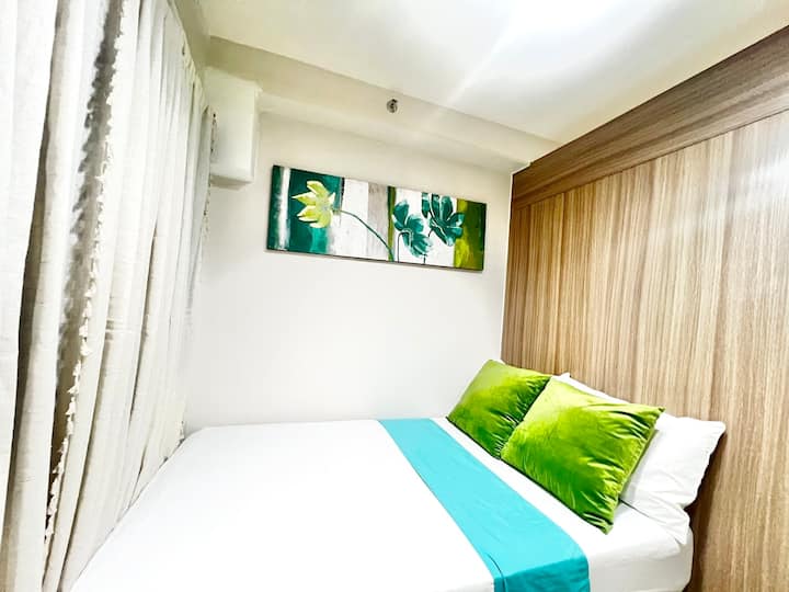 Spatium By Jhen At Moa - Manila