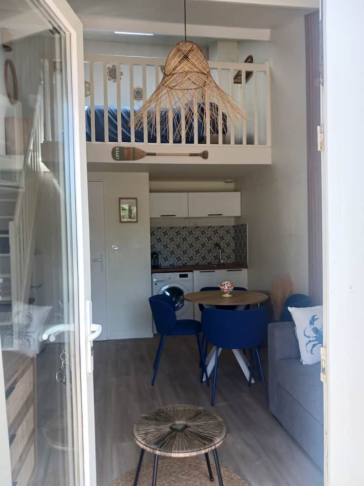 Maison Bord De Mer Avec Piscine Dans Résidence - Saint-Michel-Chef-Chef