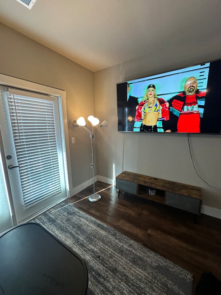 Safe And Modern Apartment In Huntsville - Huntsville, TX