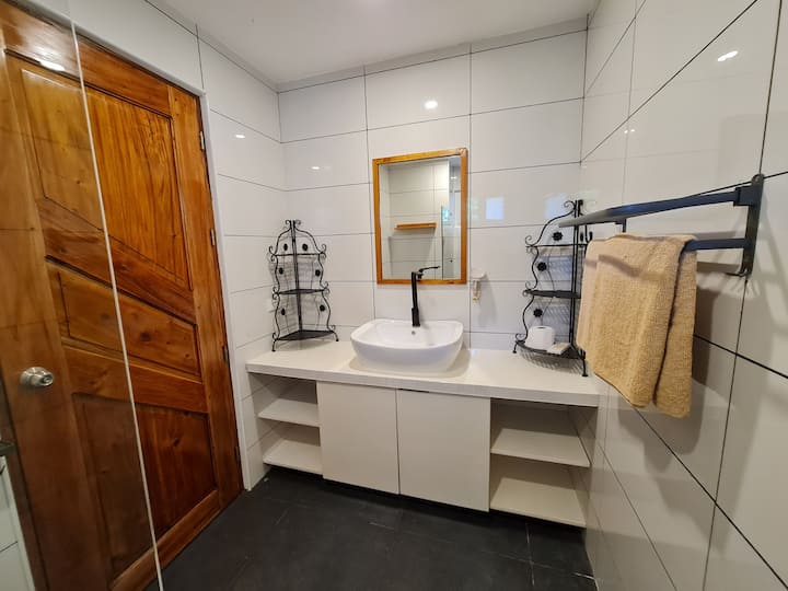 Family Apartment With Sea View - Ferrol, Philippines