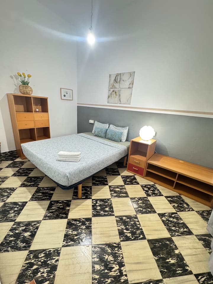 Habitación Amplia Y Fresca - Platja de Palma
